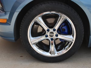 2005-2009 Mustang Lug Nuts | AmericanMuscle